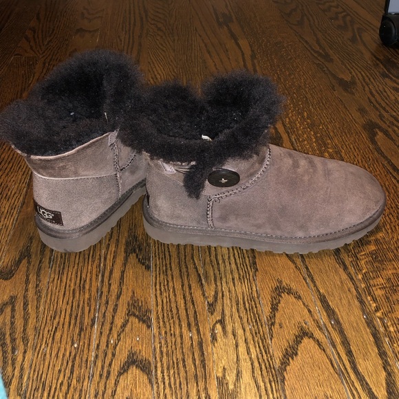 UGG | Shoes | Ugg Mini Bailey Buttons | Poshmark